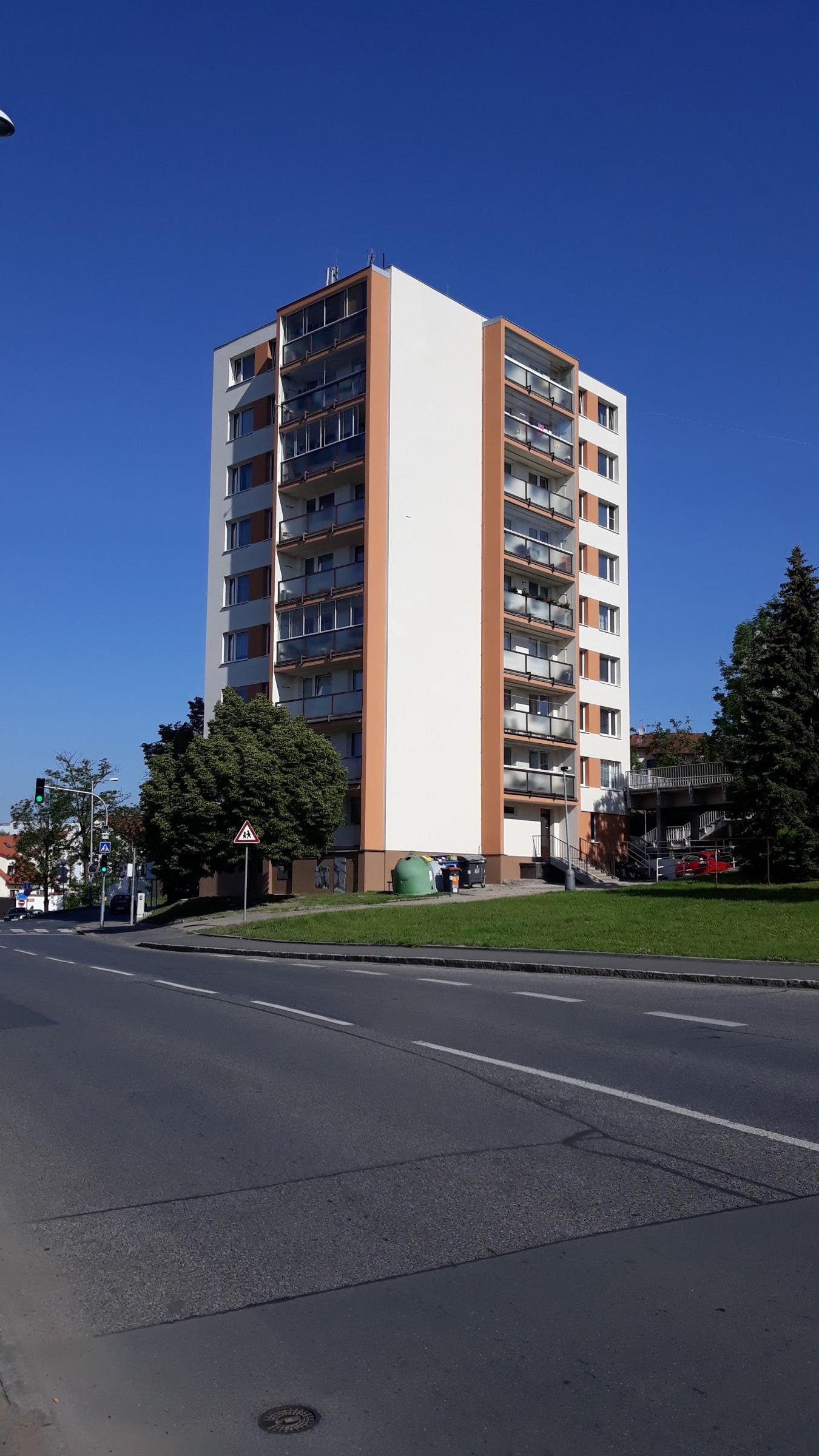 Pražská 1014, Praha 10 | Panelové a bytové domy | Bobistav s.r.o.